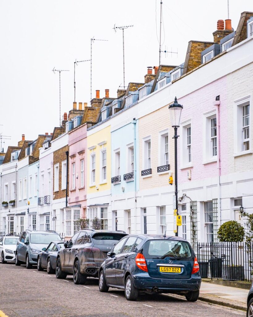 Best Streets In Chelsea London | Cobble Roads, Picturesque Mews & More