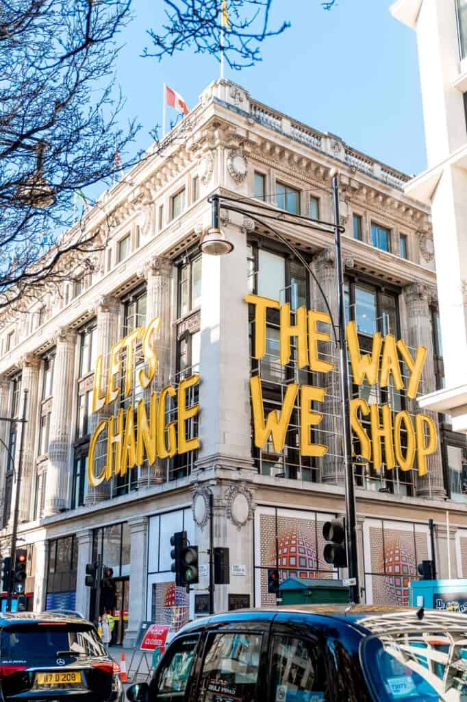 26 Famous Streets In London Every Visitor Must Walk Down At Least Once