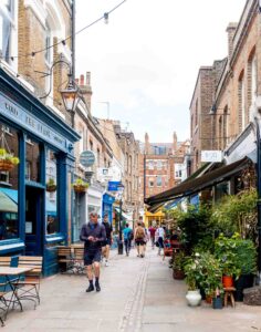 17 Top Things To Do In Hampstead London | Heath, High Street & More