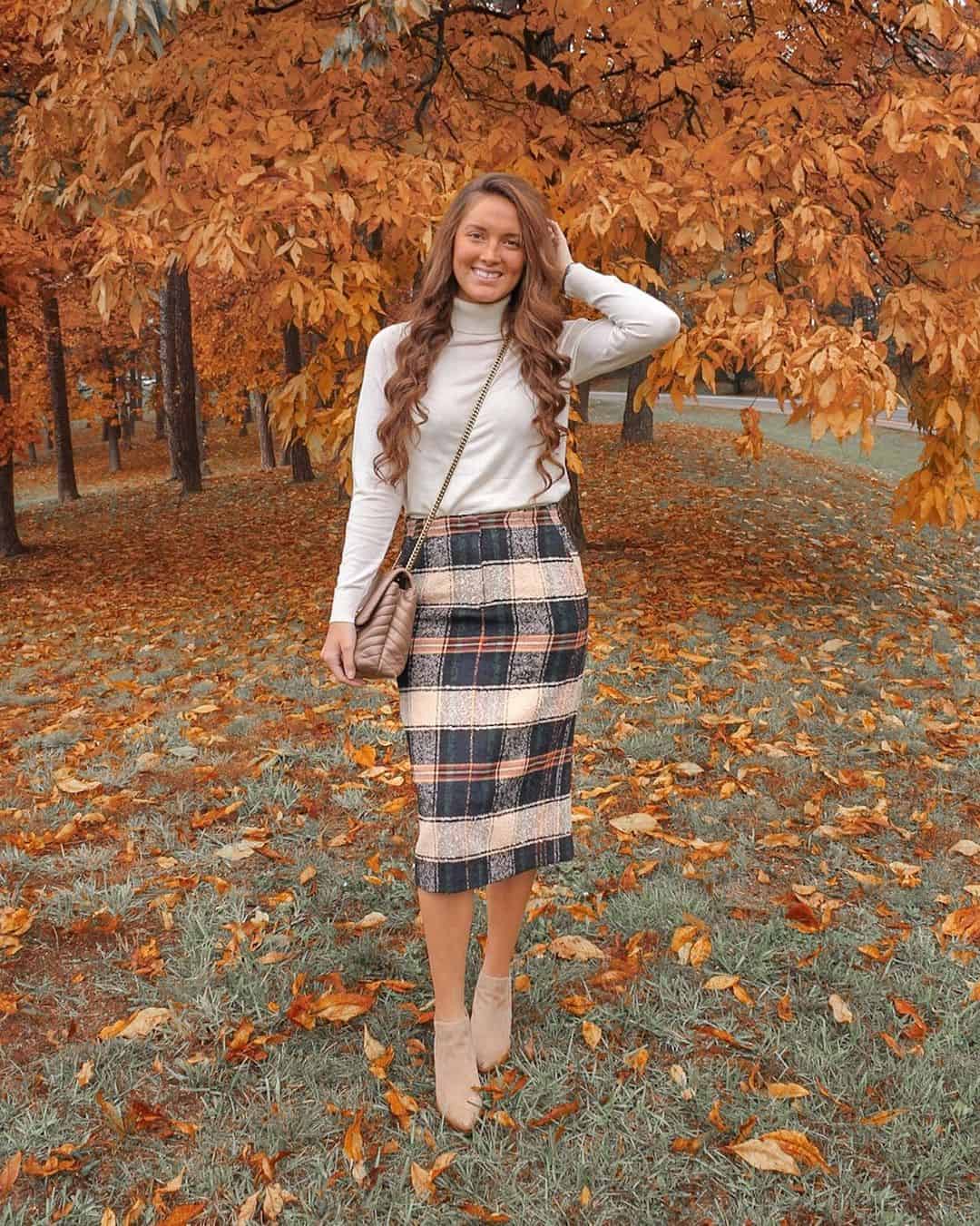 What To Wear In Vermont In The Fall? 21 Best Vermont Fall Outfits For Women