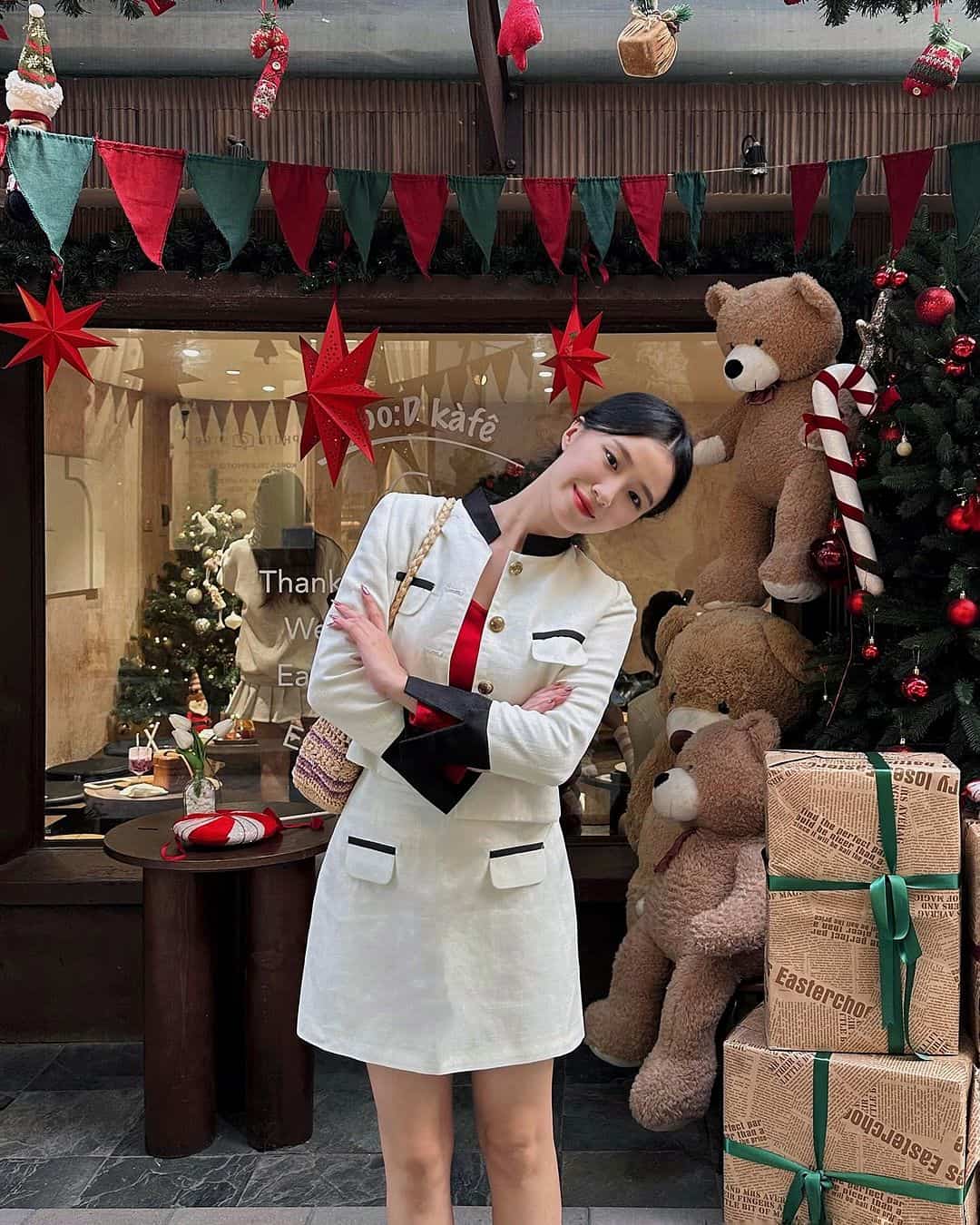 19 Cute Korean Christmas Outfits Ideas For A Sweet Holiday