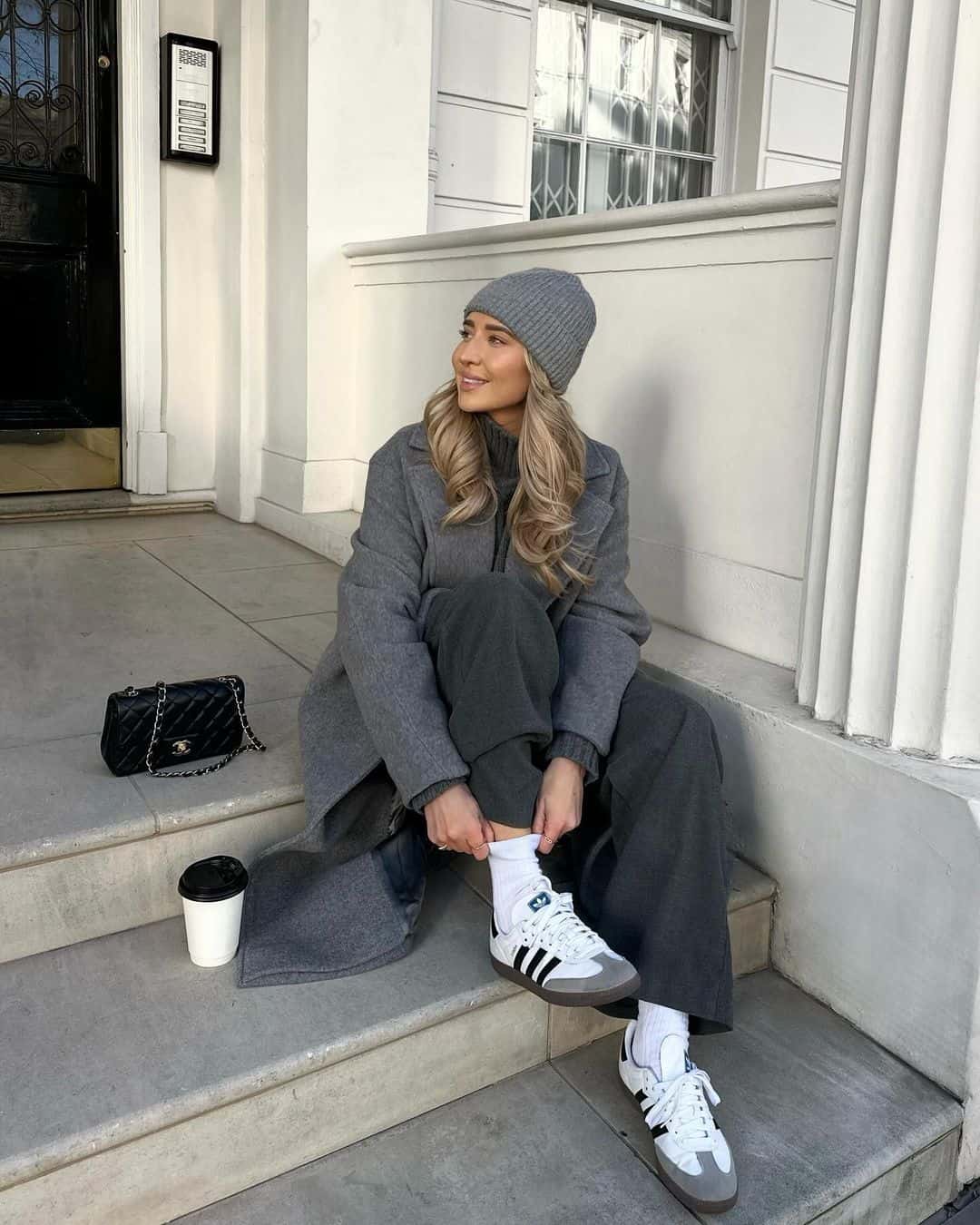 15 Chic & Classy England Winter Outfits Ideas