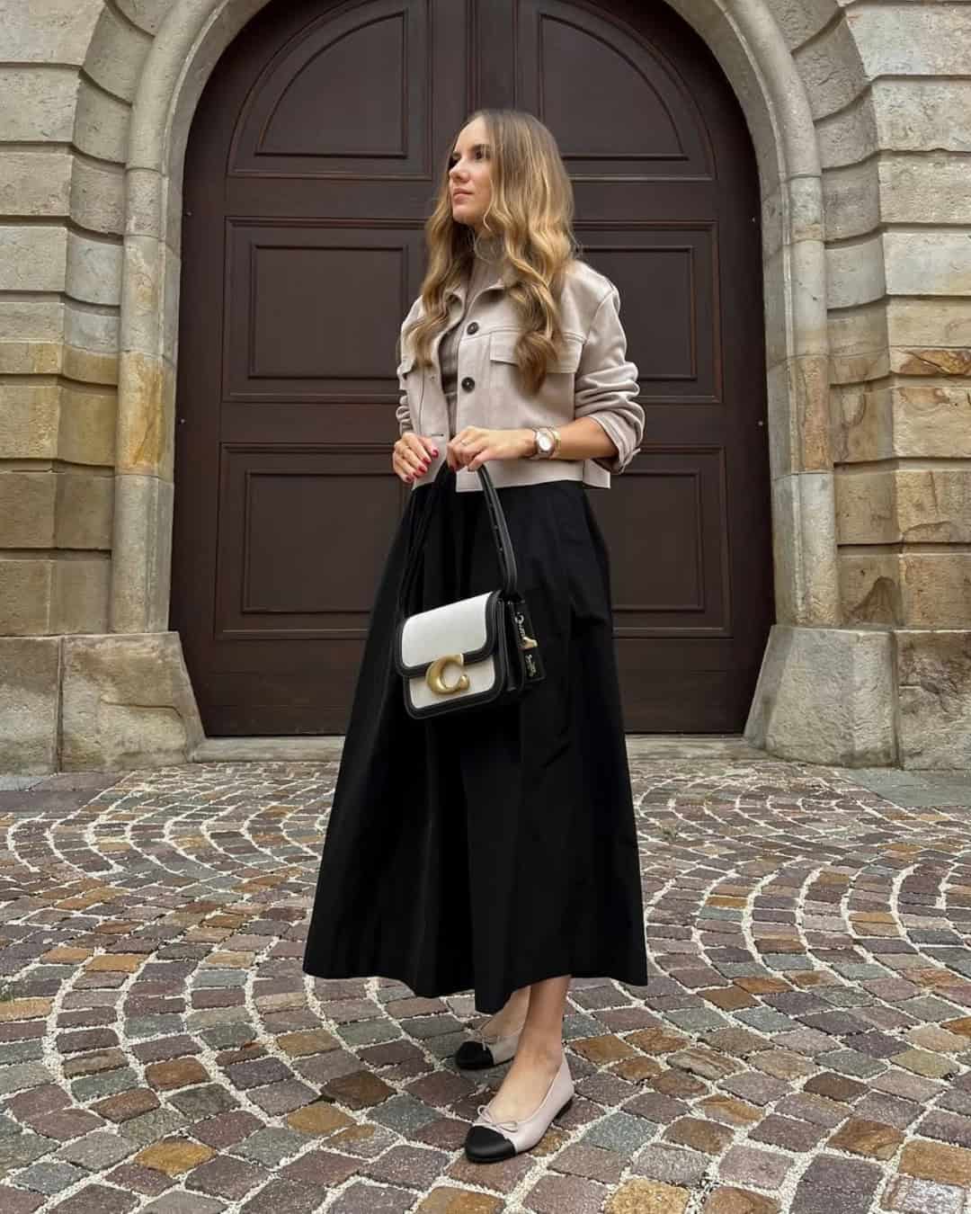 17 Modest Outfits For Women To Look Elegant Every Day