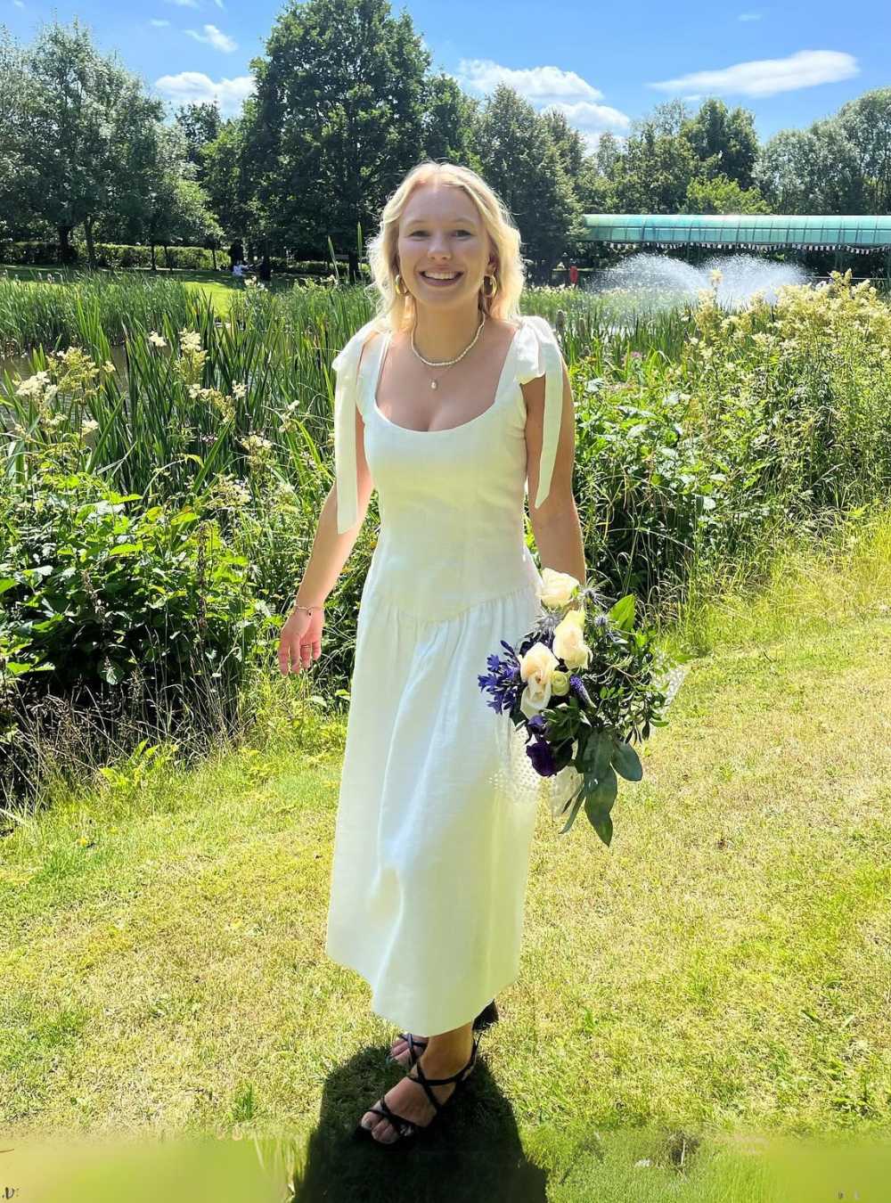 18 Graduation Dress Outfits That Elevate Your Biggest Day Look!