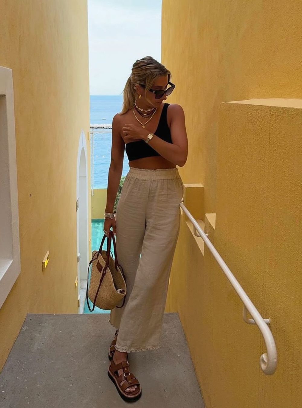 29 Italy Summer Outfits For That Dreamy European Vibe!