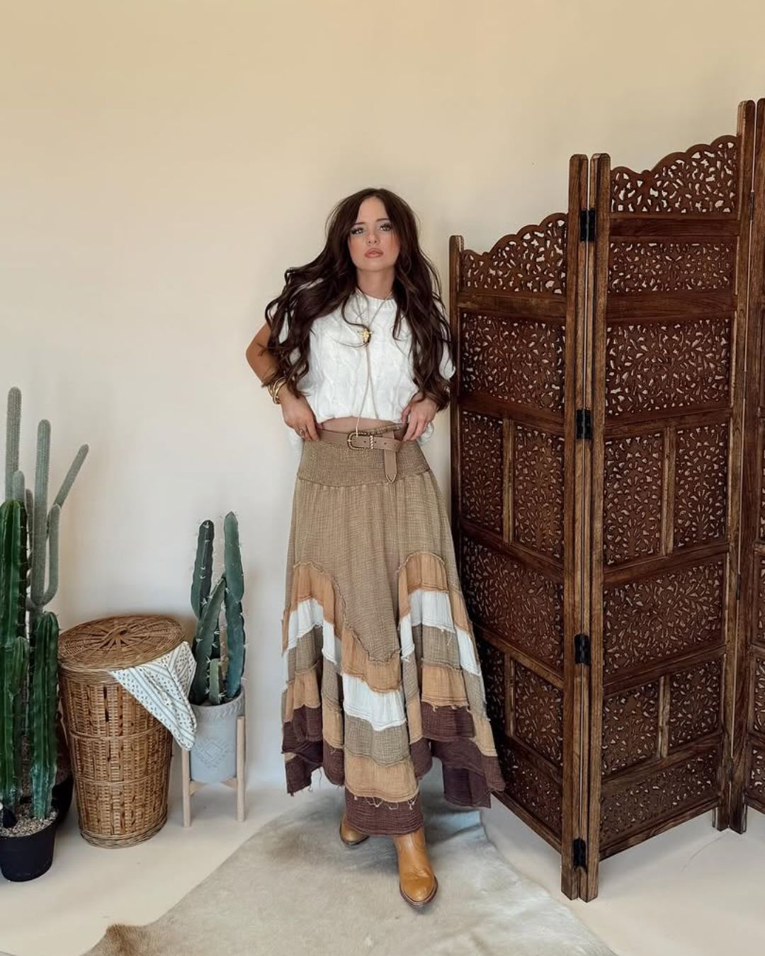 15 Aesthetic Boho Western Outfits To Rock With Confidence