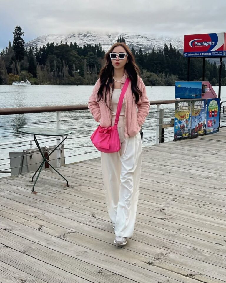 17 Effortlessly Chic Cute Lake Day Outfits For Summer
