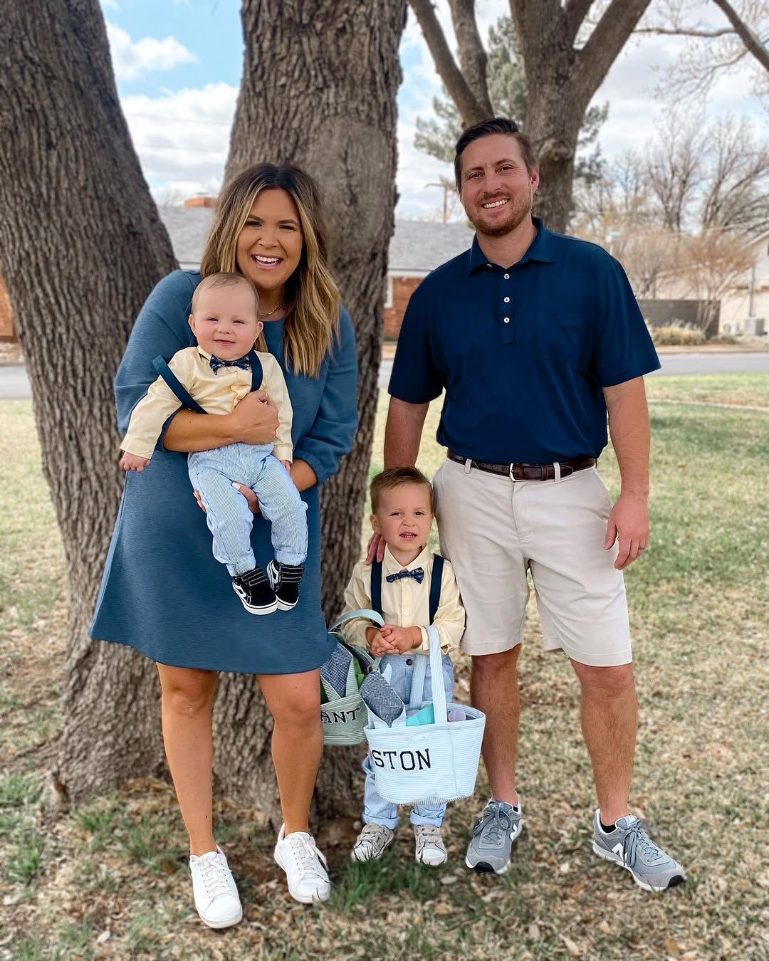 15 Easter Family Outfits For A Stylish Spring Celebration