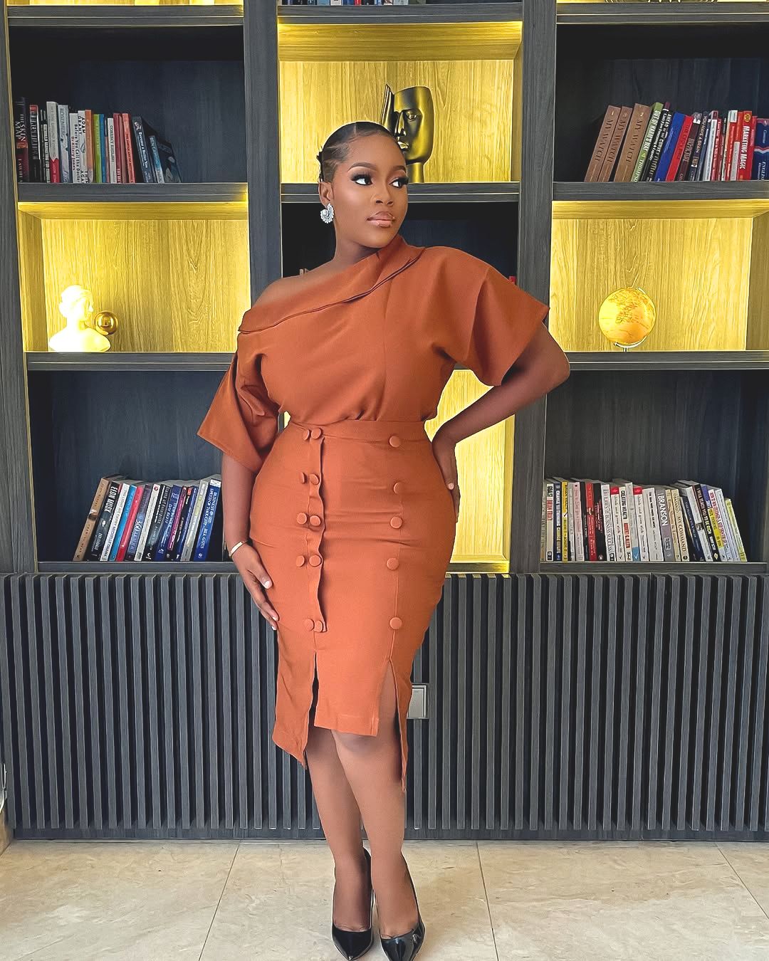 15 Grown Women Outfits Every Stylish Woman Needs To See