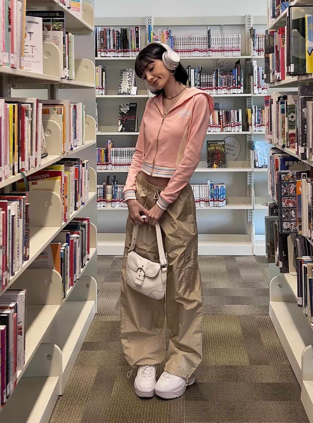 20+ Chic College Outfits Every Girl Needs For Daily Fashion